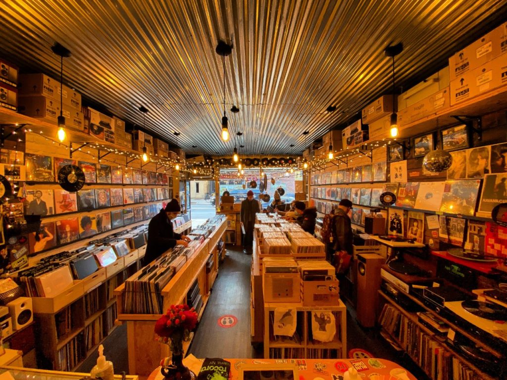 HiFi Records & Café - Astor LIC
